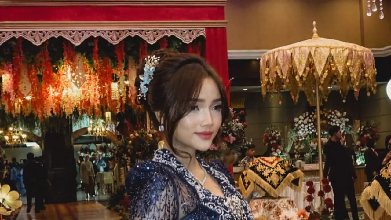 Potret Fuji di Pernikahan Frans Faisal Jadi Sorotan, Terdapat Detail yang Bikin Netizen Terharu ...