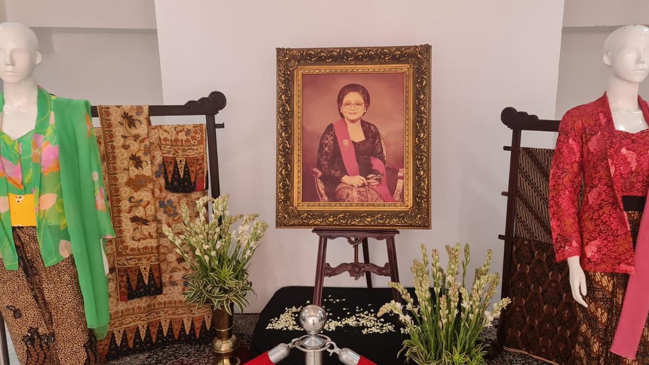 8 Warisan Kebaya Ibu Tien Soeharto Dipamerkan, Bertepatan Hari Kebaya ...