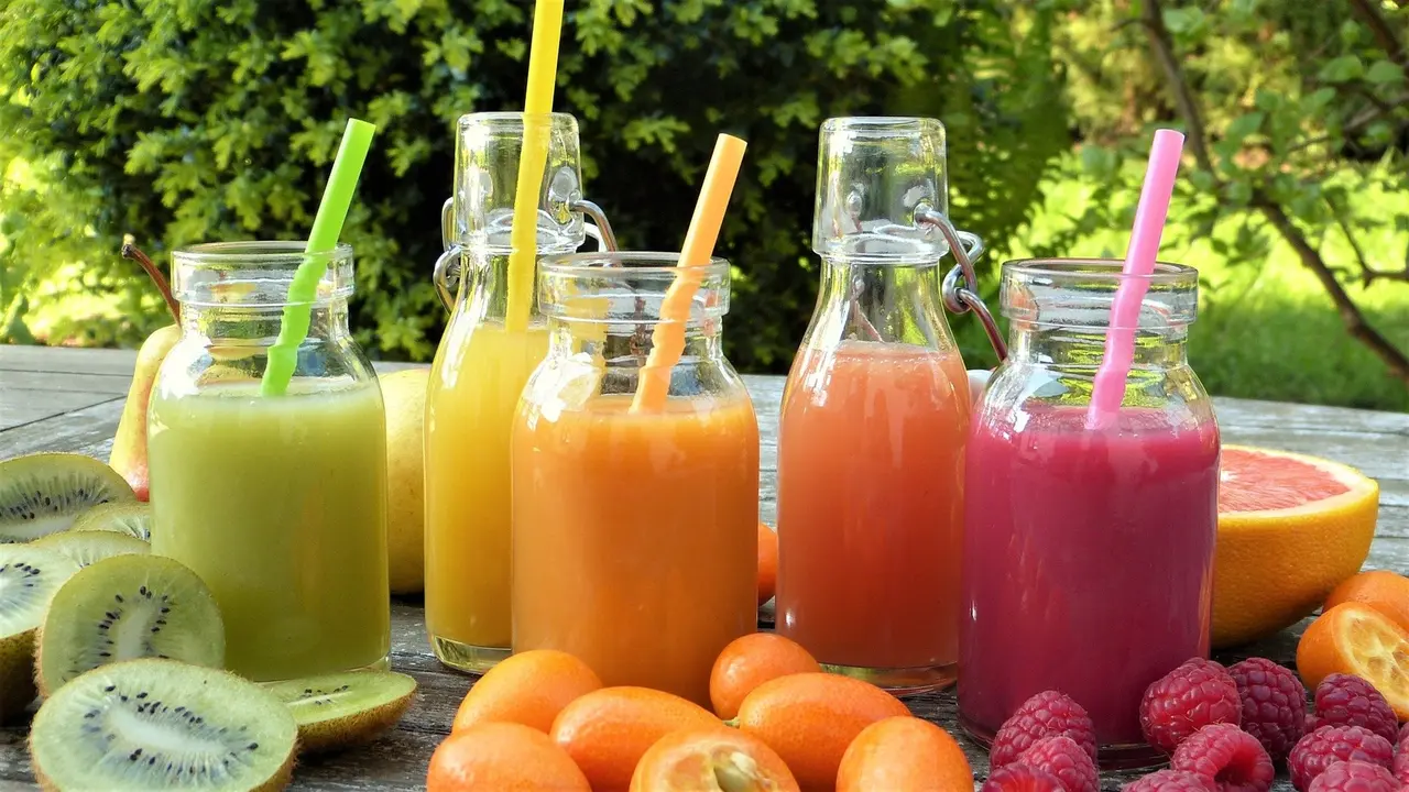 10 Resep Smoothies Sehat untuk Diet yang Enak dan Praktis - Lifestyle ...