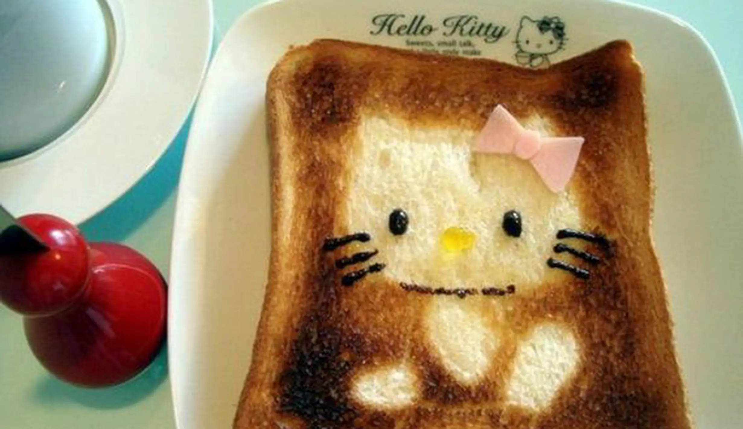 Roti Panggang Lucu Bentuk Kartun - Photo Fimela.com
