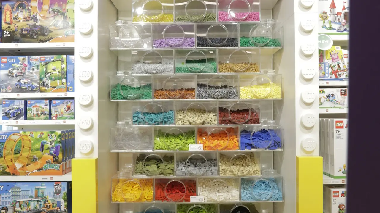 10 Hal Seru yang Bikin Kamu Wajib Datang ke LEGO Certified Store Terbesar se-Indonesia ...