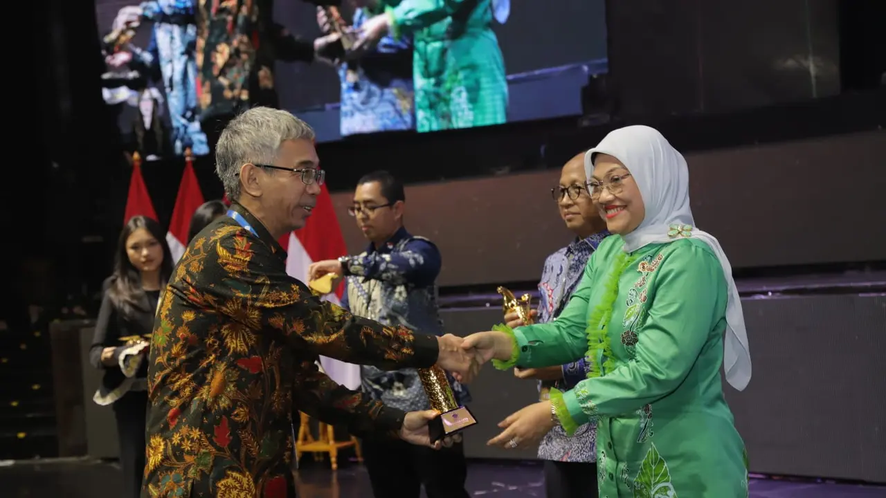 Penghargaan Paramakarya di Naker Awards 2023 Sorot Meningkatnya ...