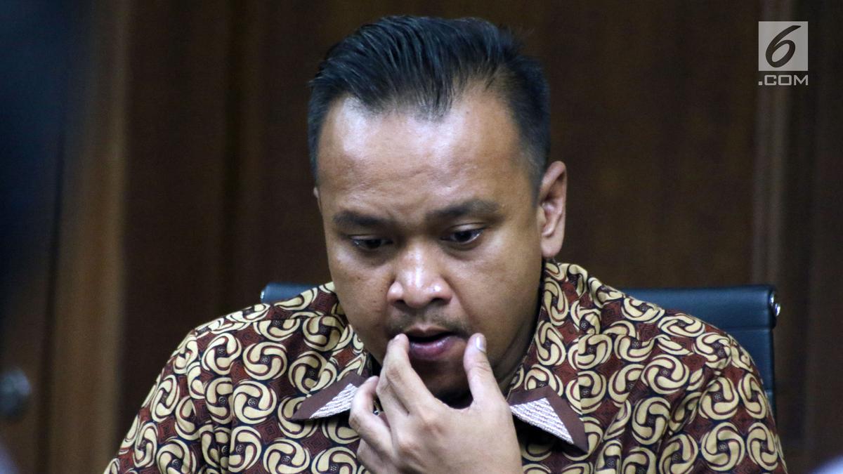 FOTO: Irvanto Jalani Sidang Lanjutan Dugaan Korupsi E-KTP - Foto Liputan6.com