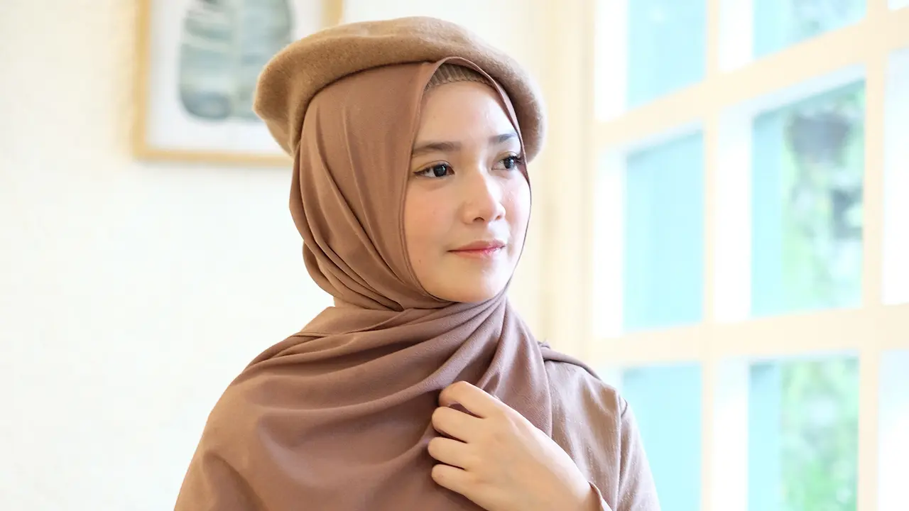 Jilbab Warna Milo dan Kriteria Hijab Syar’i bagi Muslimah - Hot Liputan6.com