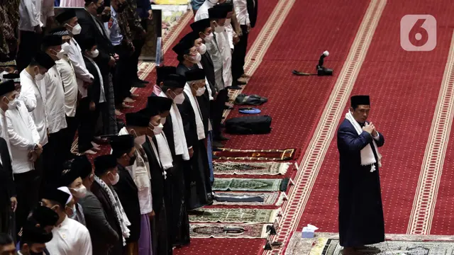 Tata Cara Sholat Ied, Lengkap beserta Niat dan Artinya - ShowBiz ...
