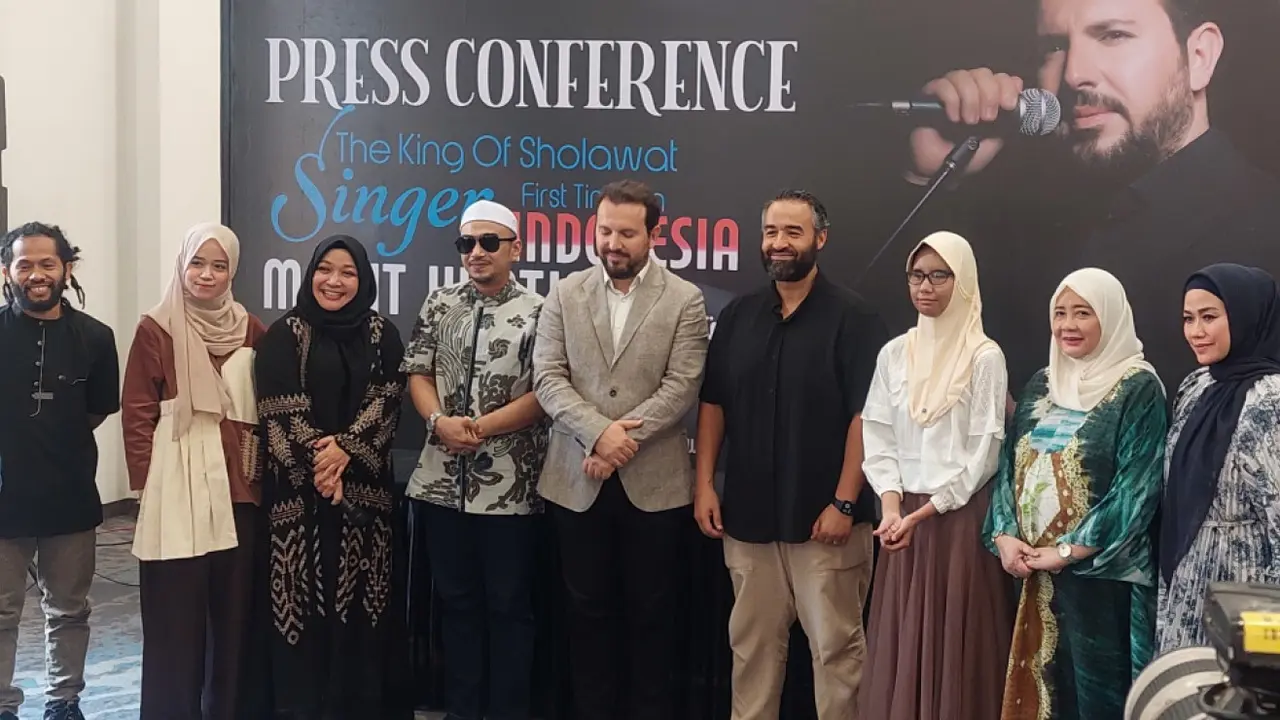 Mesut Kurtis The King of Sholawat Konser Perdana di Indonesia, Tampil ...