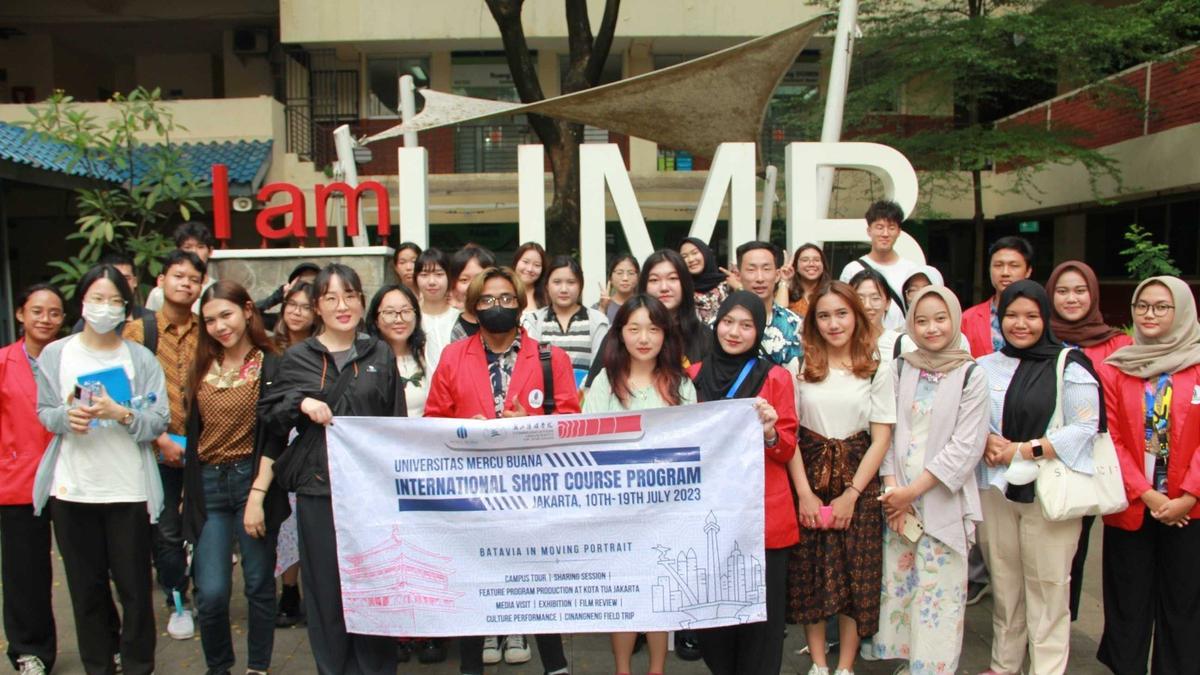 60 Mahasiwa Asal China Ikuti Short Course Program di Universitas Mercu ...