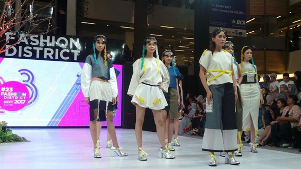 Gaya Khas Edgy, Acakacak Tunjukkan Unfinished Clothes Jadi Modern