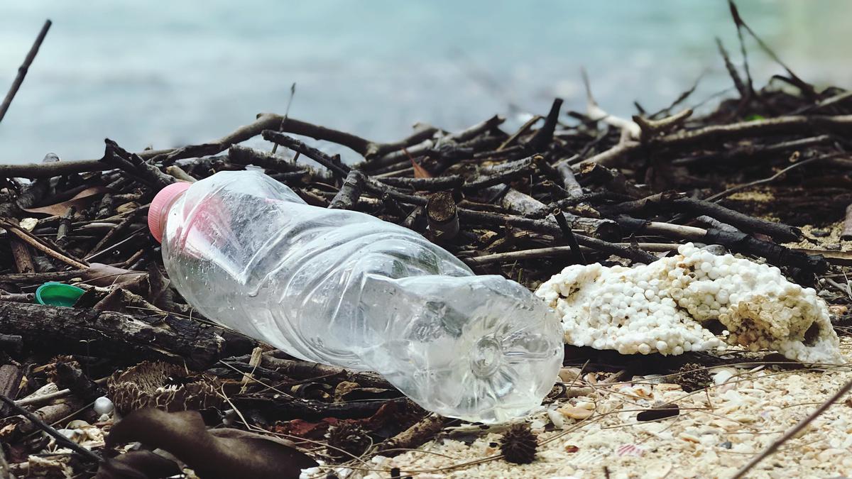 Solusi Pengumpulan Botol Plastik Bekas yang Lebih Mudah dengan #NiatMurni