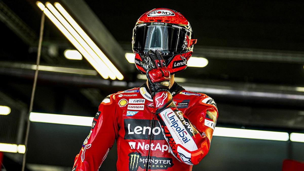 Usai Terlindas Motor Brad Binder di MotoGP Catalunya, Begini Kondisi ...