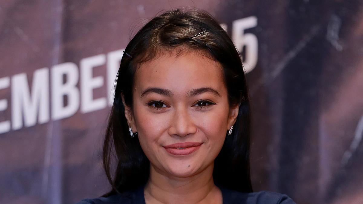 6 Potret Ratu Felisha yang Semakin Seksi, Kembali Main Film Setelah ...