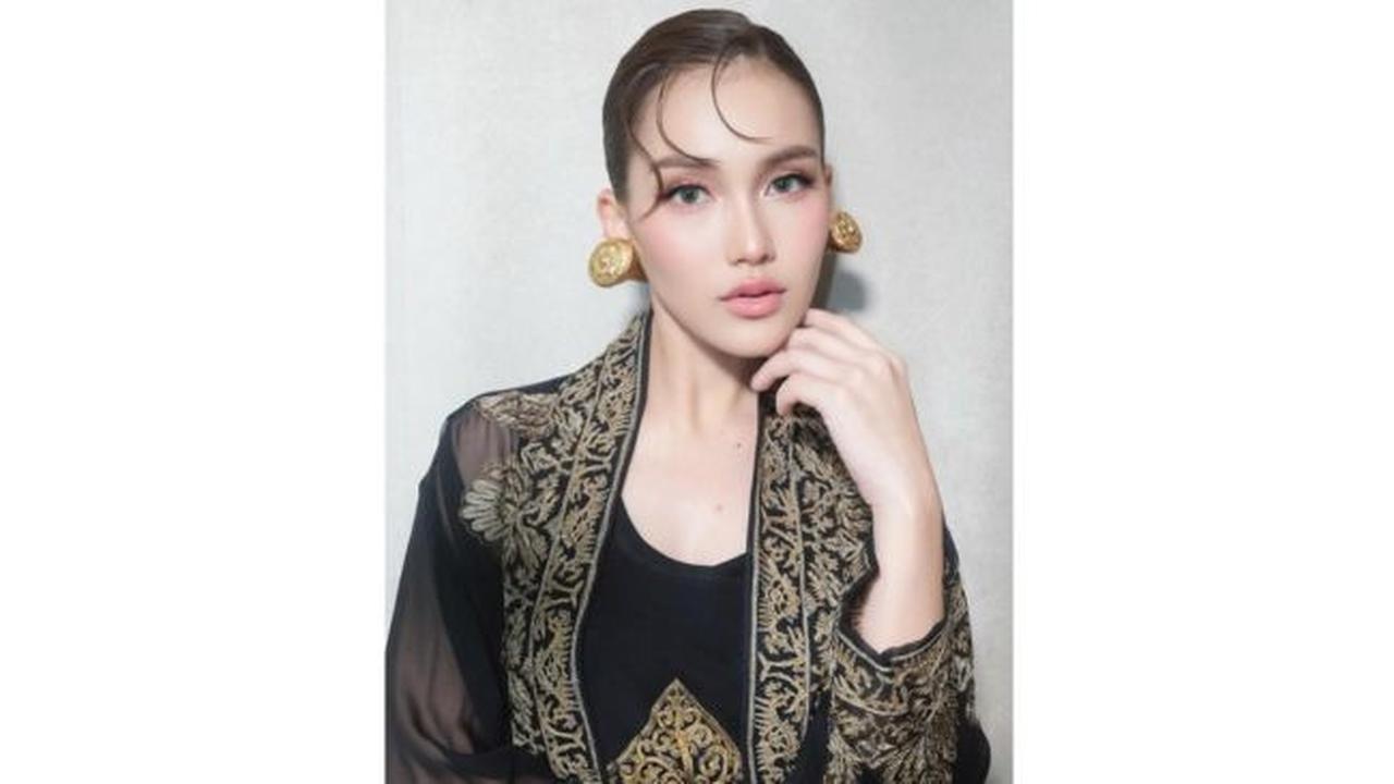 9 Model Anting ala Ayu Ting Ting yang Bikin Penampilan Spektakuler