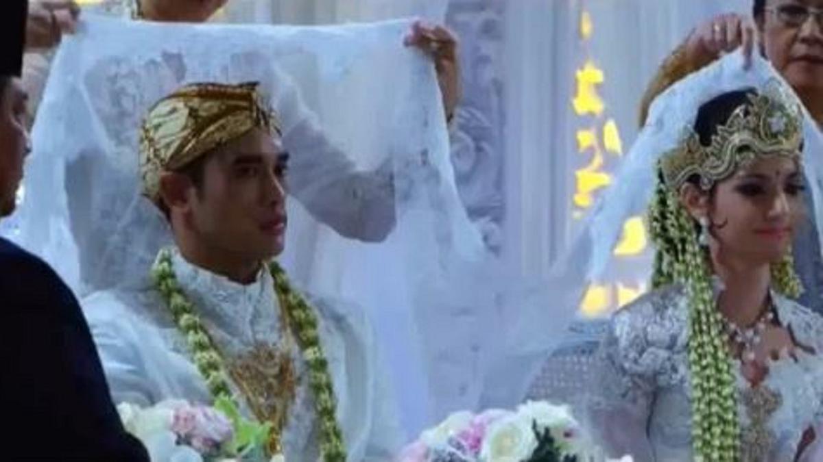 Kisah Bahagia Perkawinan Nia Ramadhani dan Putra Konglomerat (2 ...