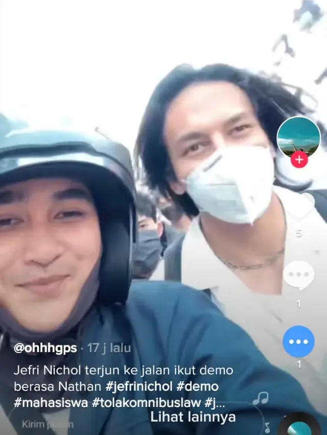 6 Momen Jefri Nichol Ikut Demo Tolak UU Cipta Kerja, Curi Perhatian Publik - Hot Liputan6.com