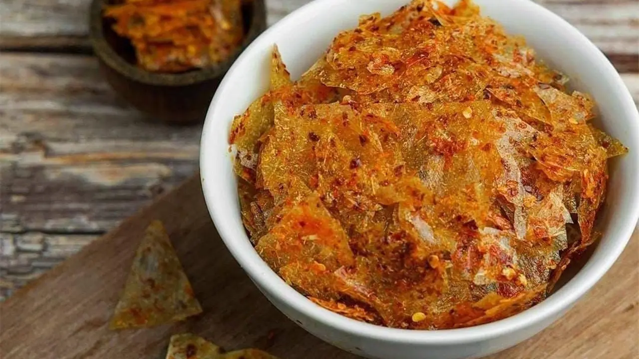 Cara Membuat Keripik Kaca Pedas Gurih Anti Gagal di Rumah - Feeds ...