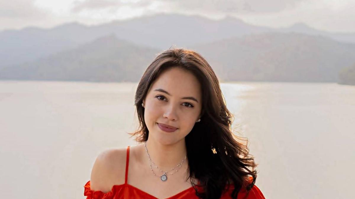 Anggika Bolsterli Banyak Menangis untuk Sinetron Di Antara Dua Cinta