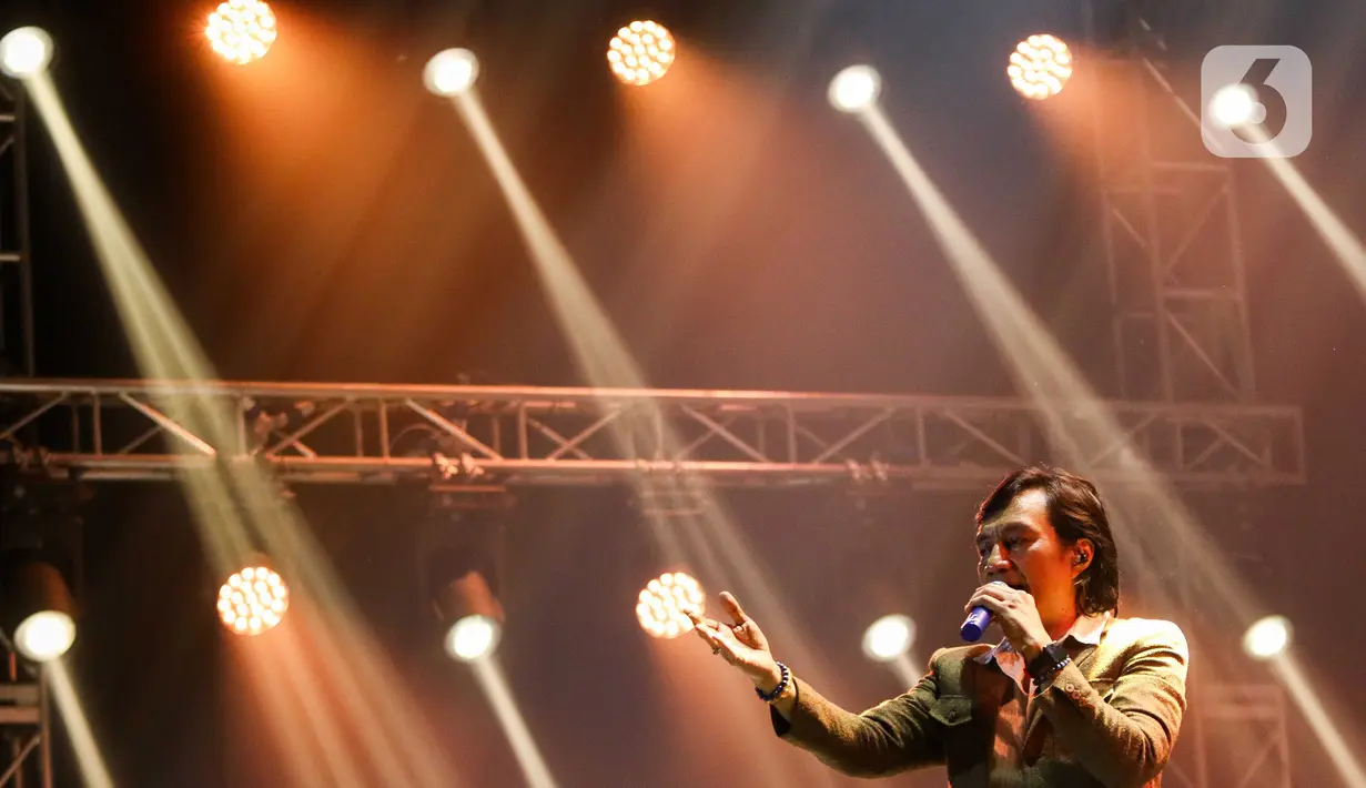 KLa Project Bangkitkan Kenangan 90-an di Konser Perayaan 36 Tahun ...