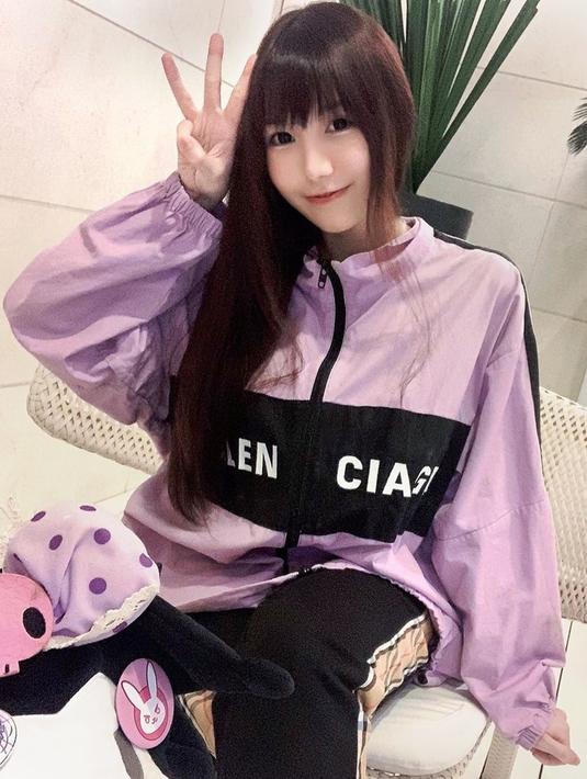 FOTO: Sosok Influencer Thailand Arisara Karbdecho yang Meninggal Akibat ...