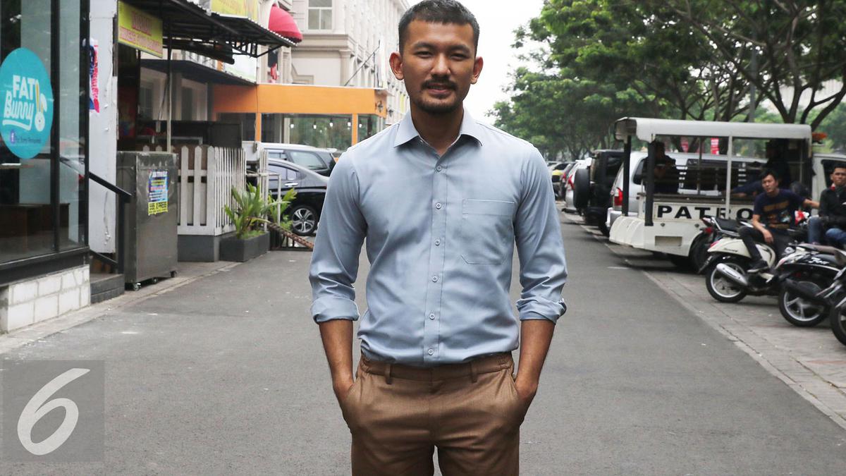 Terlalu Cinta, Rio Dewanto Anggap Kopi Istri Kedua