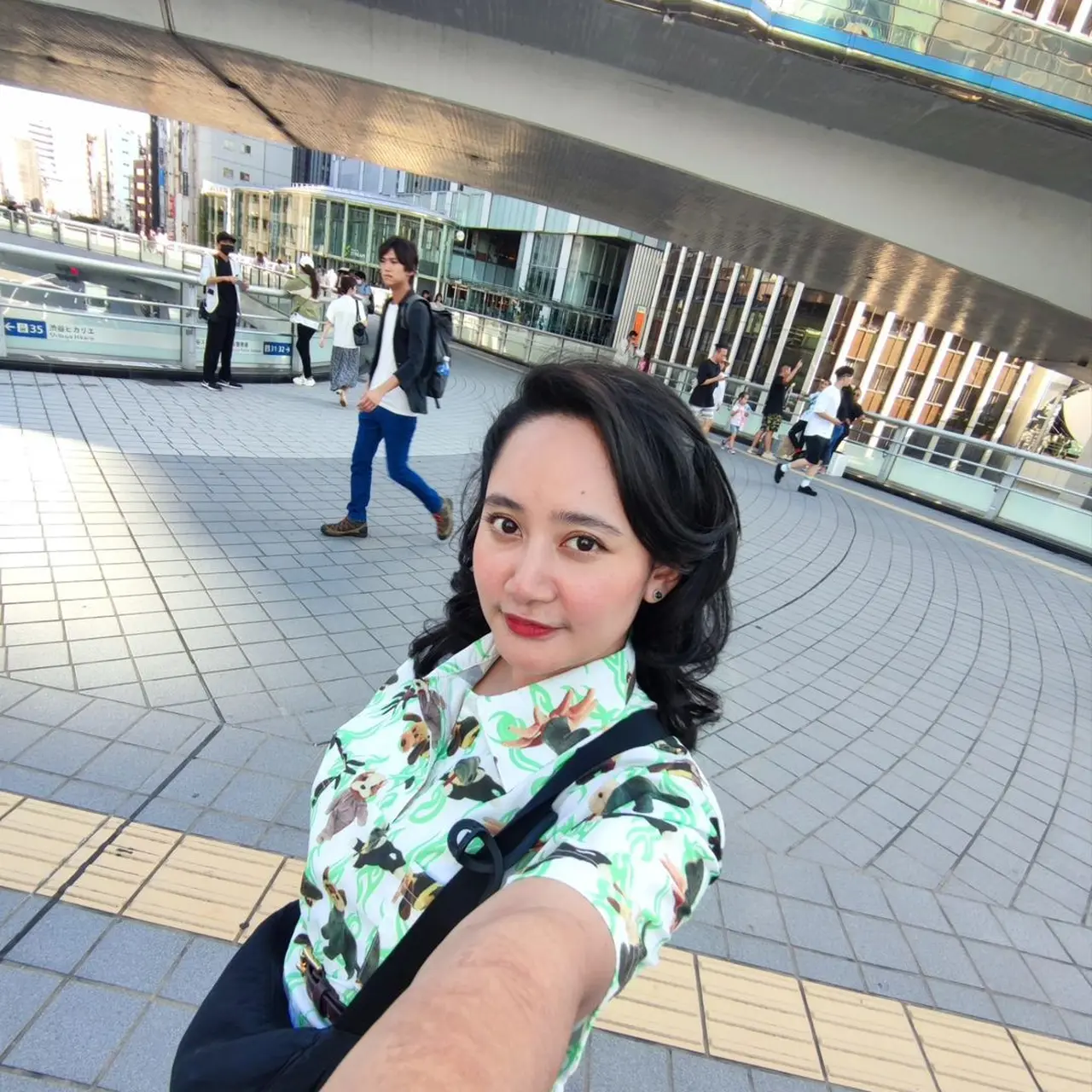 6 Potret Amelinda Fidella Kakak Si Kembar Nakula Sadewa, Tak Ikuti Jejak Adik - Hot Liputan6.com