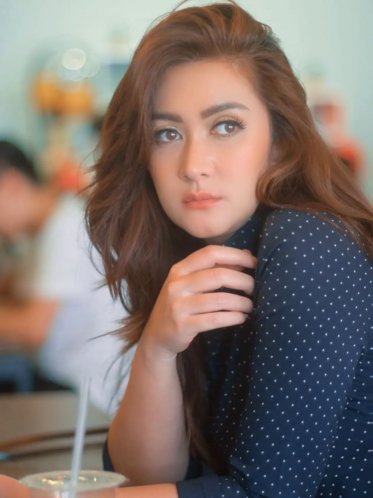 7 Potret Terbaru Nafa Urbach yang Makin Memesona di Usia 39 Tahun - Hot Liputan6.com