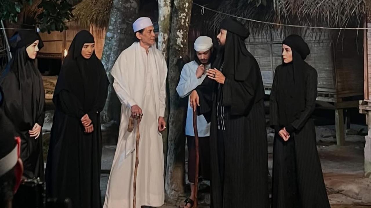 6 Potret Penampilan Olla Ramlan di Serial Walid Season 2, Memesona ...