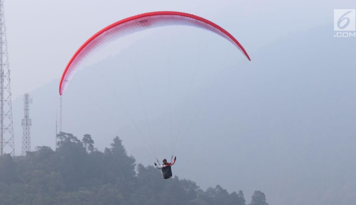 FOTO: Atlet Paralayang Indonesia Matangkan Persiapan Jelang Laga Asian ...