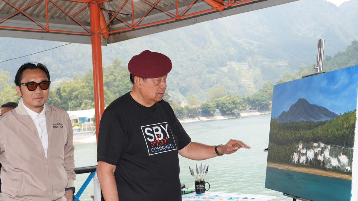 Ibas Dampingi SBY Melukis, Dorong Kolaborasi Seni dan Keindahan Alam