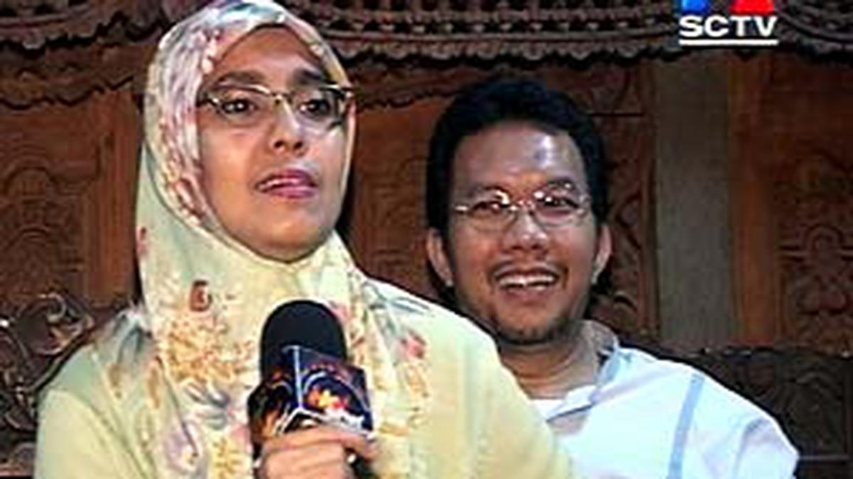 Kawin Perak Ida Royani dan Keenan Nasution - ShowBiz Liputan6.com