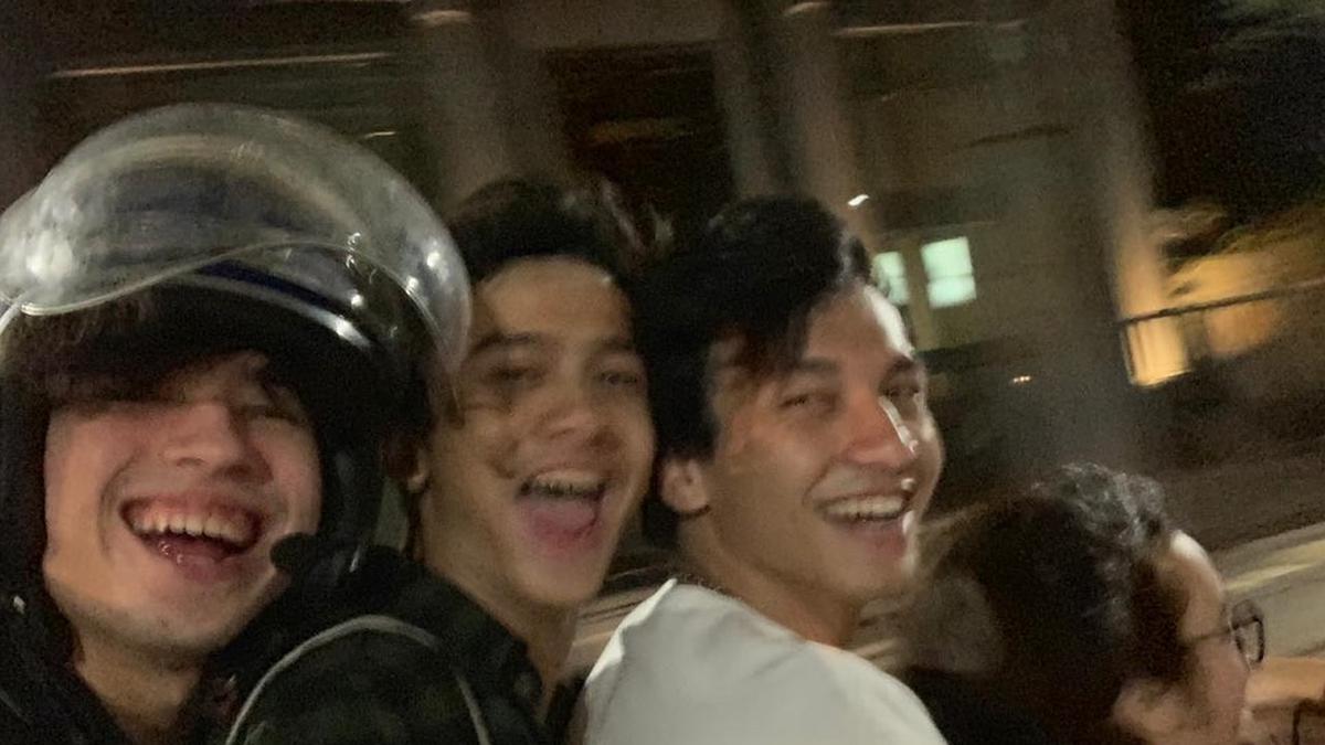 Potret Jefri Nichol Bonceng 4 Bareng Bryan Domani, Kevin Ardilova, dan ...