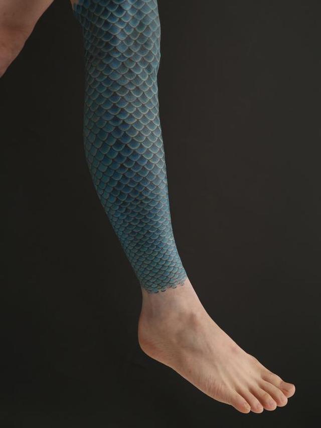 Bak Hidup, 6 Desain Tato Sisik Ular di Tangan dan Kaki Ini Mirip ...