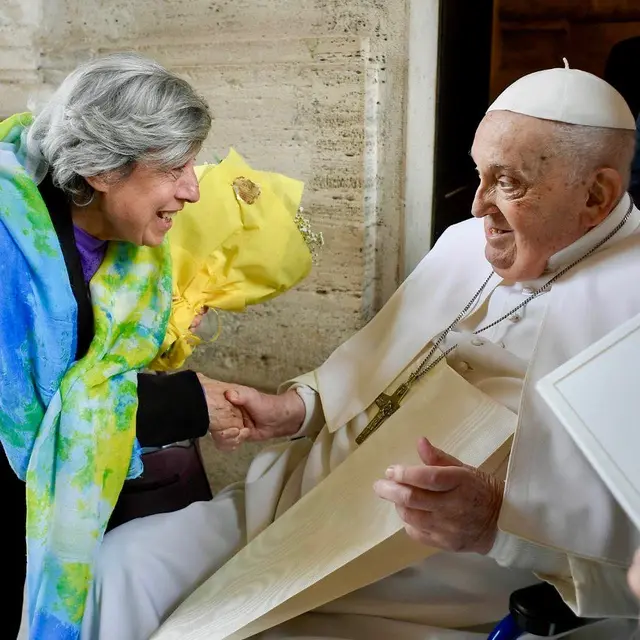 Momen Kenangan Paus Fransiskus saat Isi Misa Paskah 2025 di Vatikan ...