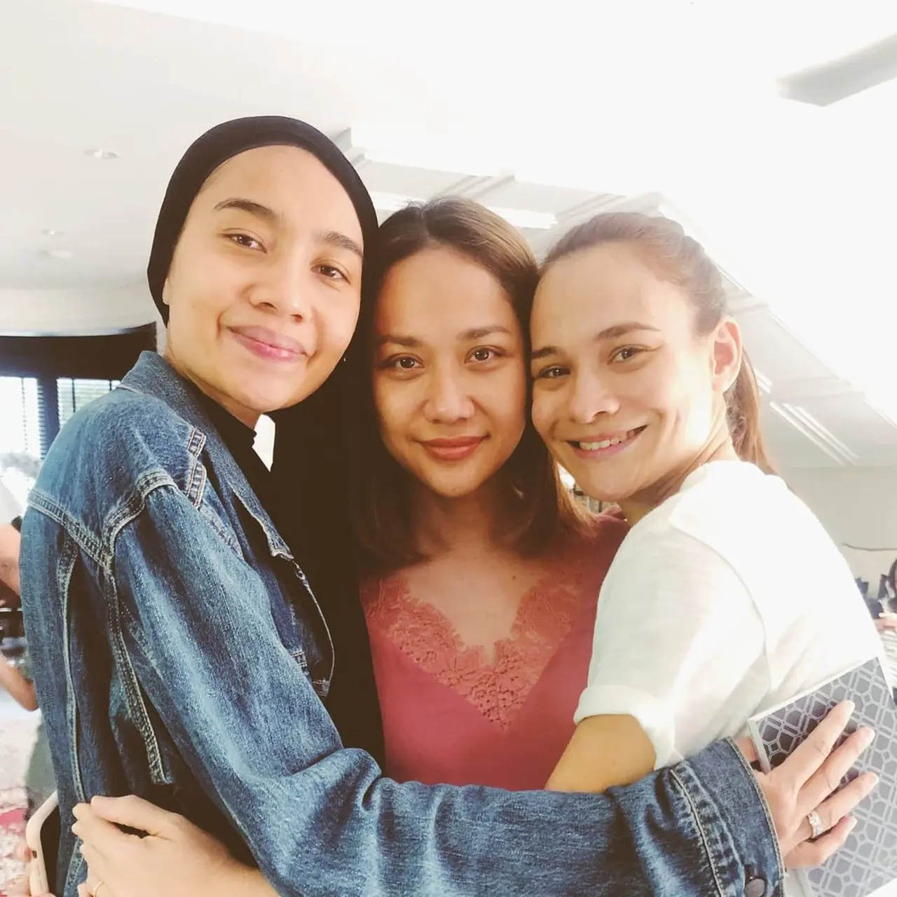 6 Potret BCL Bareng Adik Ashraf Sinclair, Sudah Dikenalkan ke Tiko Aryawardhana - Hot Liputan6.com