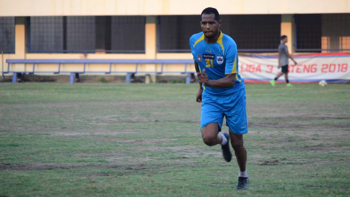 Coret Gelandang Timor Leste, PSIS Mendatangkan Duo Korsel - Indonesia ...