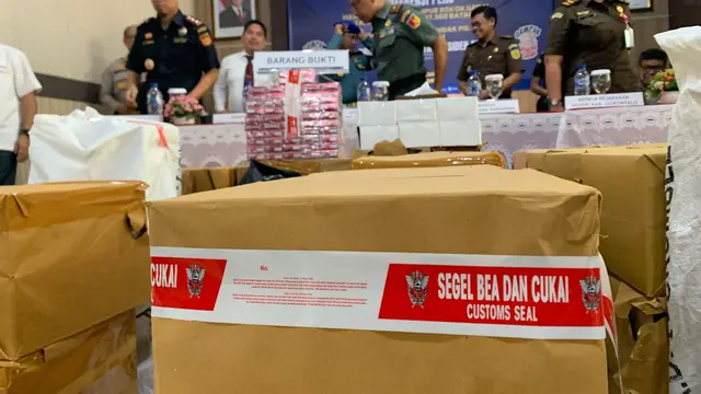 Bea Cukai Gorontalo Tangkap Pemasok Ratusan Ribu Batang Rokok Ilegal - Regional Liputan6.com