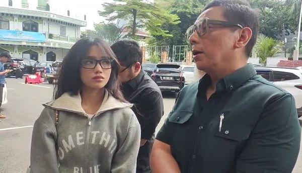 'Emak-emak' Komika Viral, Intip 8 Potret Rumah Sederhana Mpok Citra ...