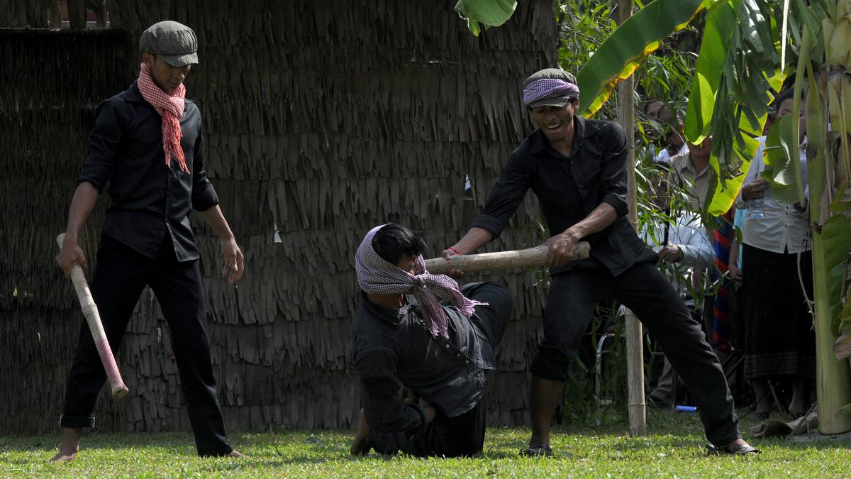 Begini Kejamnya Rezim Khmer Merah saat Hari Kemarahan di Kamboja - Foto ...
