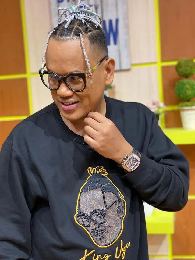 Cara Uya Kuya Pantau Pergaulan Kedua Anaknya di Amerika Serikat: Pasang ...