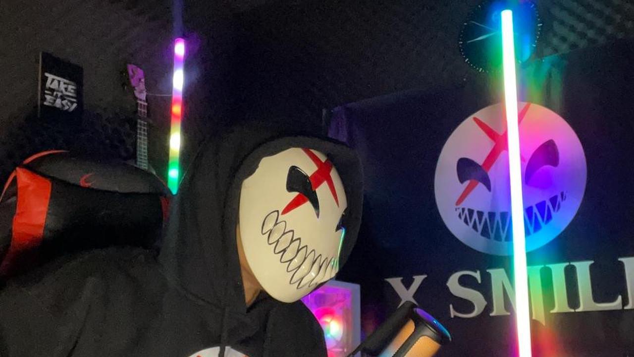 Musisi dan YouTuber X Smile Makin Eksis di jagat Maya: Saya Tidak Cari ...