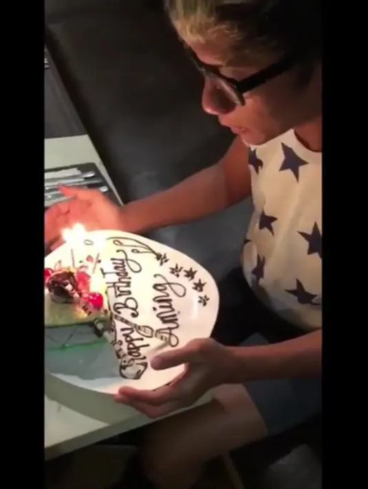 Aming Dapat Kejutan dari Mantan Istri yang Bikin Air Mata Menetes ...