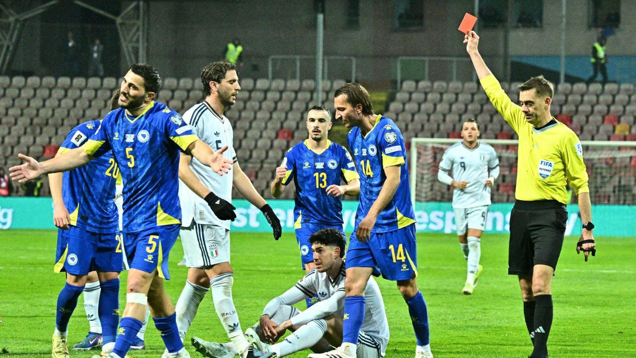 Kutukan Wasit Turpin Berlanjut, Italia Kembali Gagal ke Piala Dunia