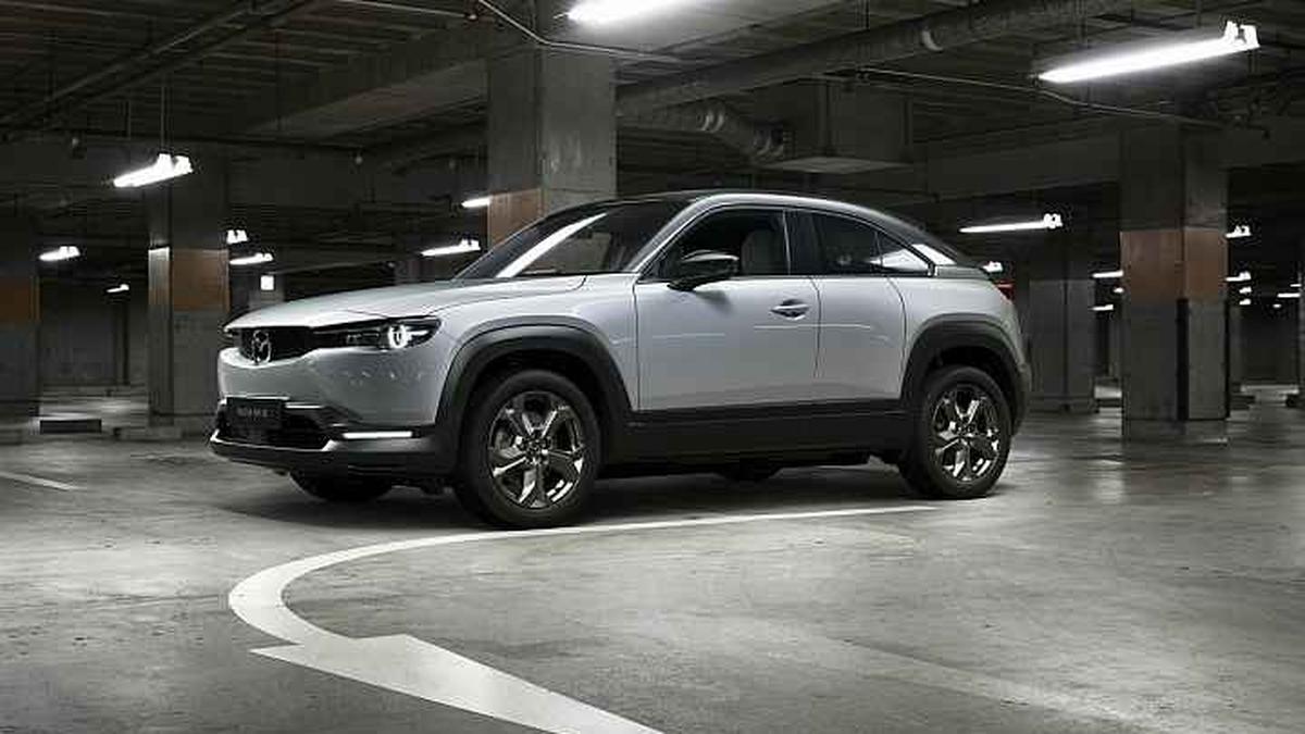 Spesifikasi Mobil Listrik Mazda MX-30 yang Diminta untuk Diproduksi Lokal