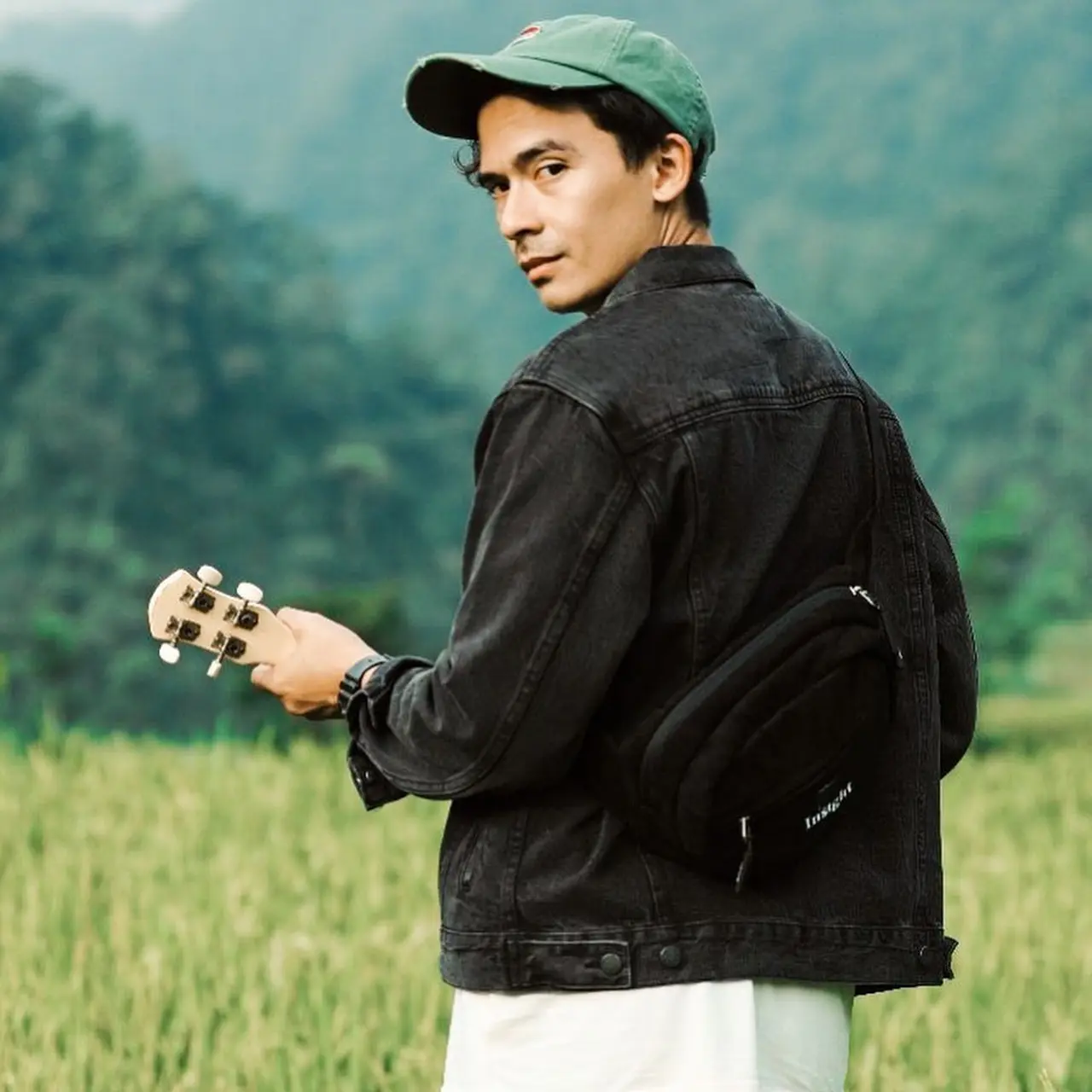 6 Potret Terbaru Lionil Hendrik Pemeran Jami di Sinetron Islam KTP ...