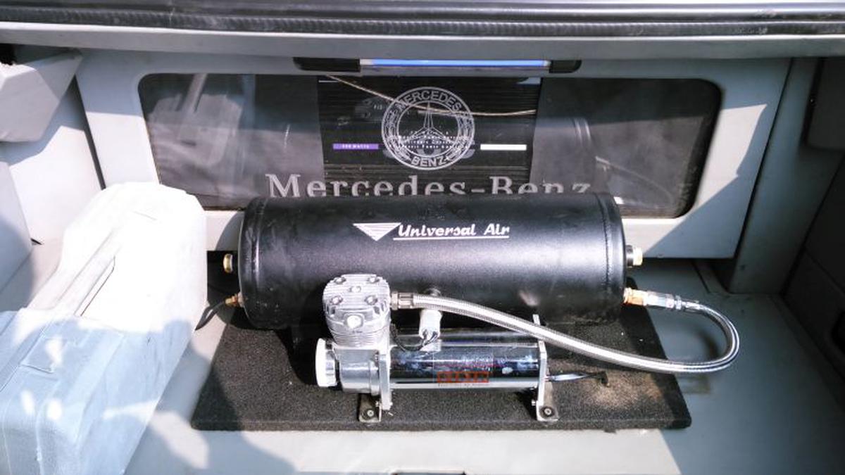 Pasang Airsus Harus Rutin Buang Angin - Otomotif Liputan6.com