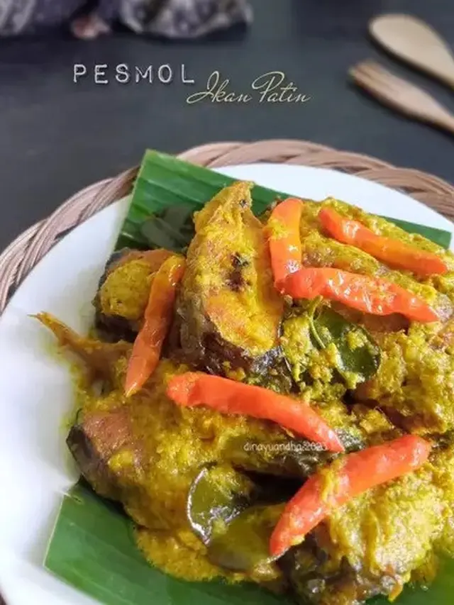 3 Resep Pesmol Ikan, Lauk Makan Siang Bersama Keluarga - Lifestyle ...