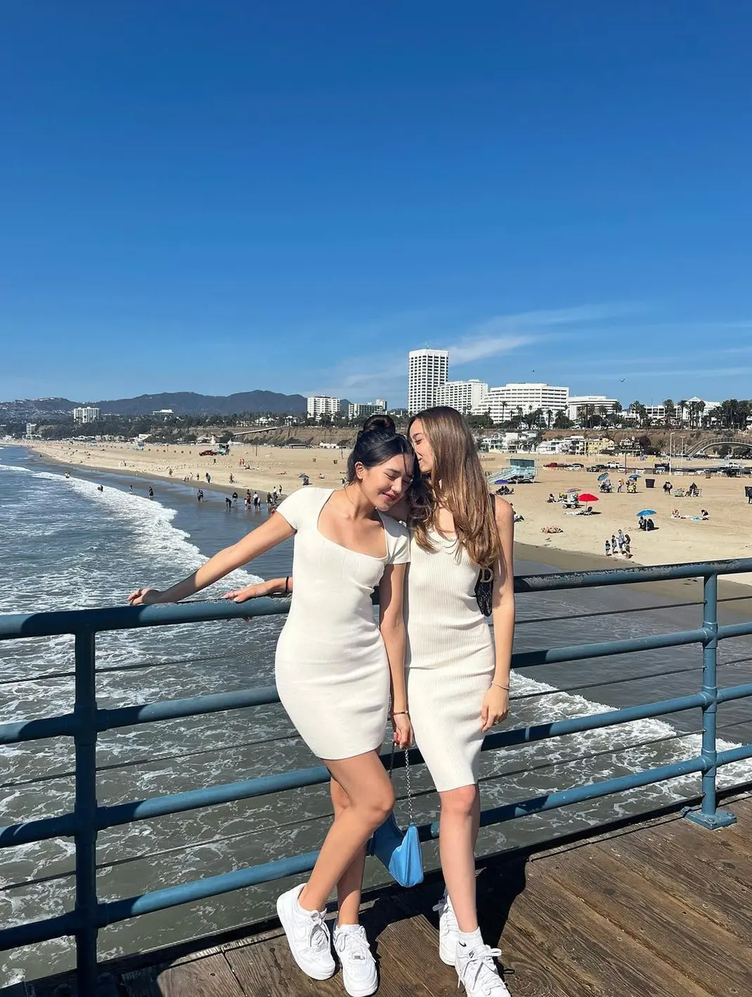 Potret Terbaru Beby Tsabina Berbalut Mini Dress Putih, Makin Cantik dan ...