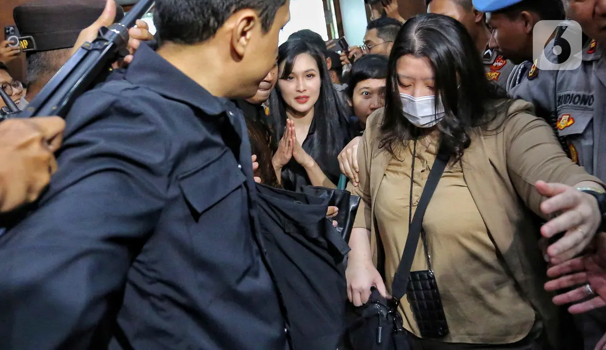 Artis Sandra Dewi Bersaksi di Kasus Korupsi Timah Harvey Moeis - Foto Liputan6.com