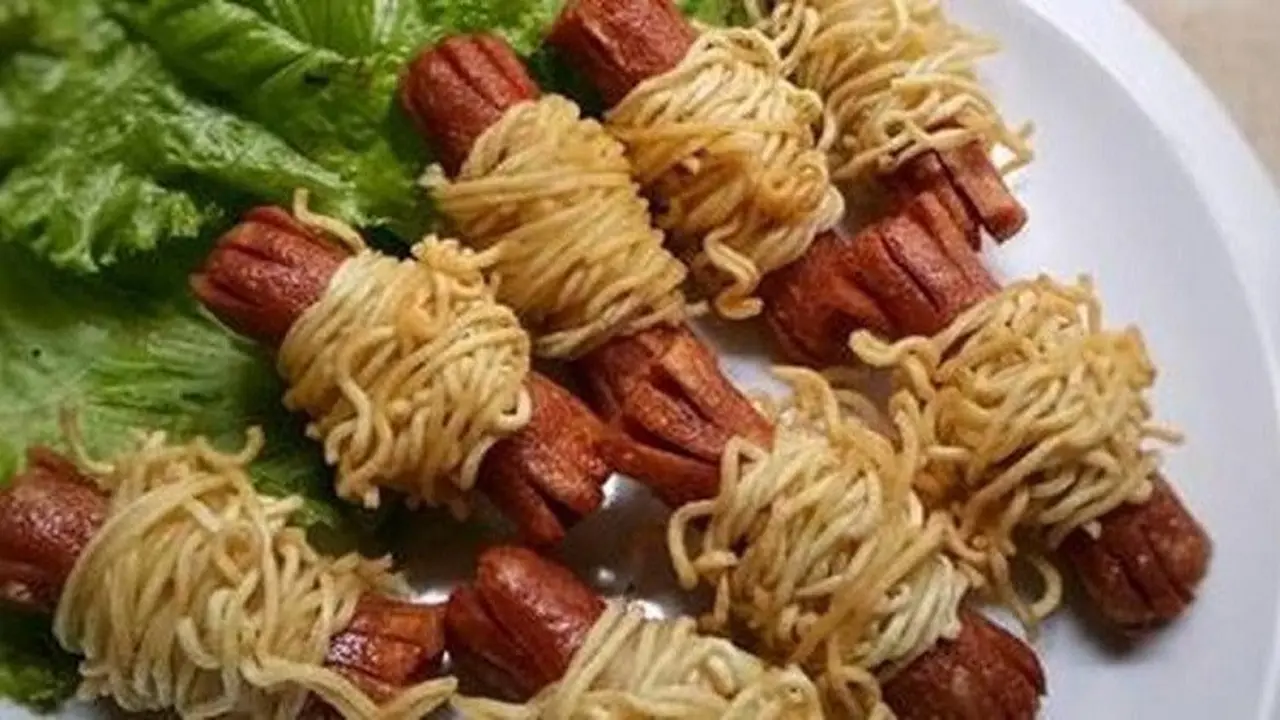 7 Resep Sosis Gulung Mie yang Sederhana, Jadi Camilan Favorit Anak-Anak ...