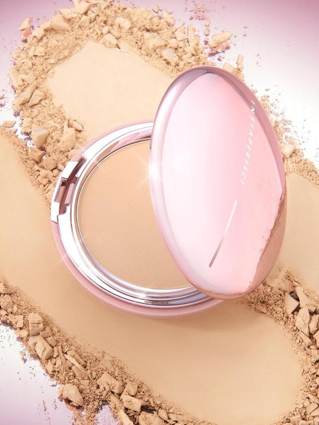 Mencoba Instaperfect Skinfocus Cover Foundation dan Matte Fit Powder ...