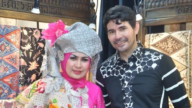 Beniqno Kenalkan Budaya Minang Lewat Lagu, Gandeng Erie Suzan - ShowBiz ...